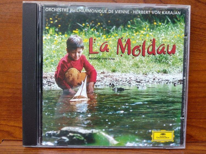 Karajan: Vienna Philharmonic Orchestra Herbert Von Karajan command ...