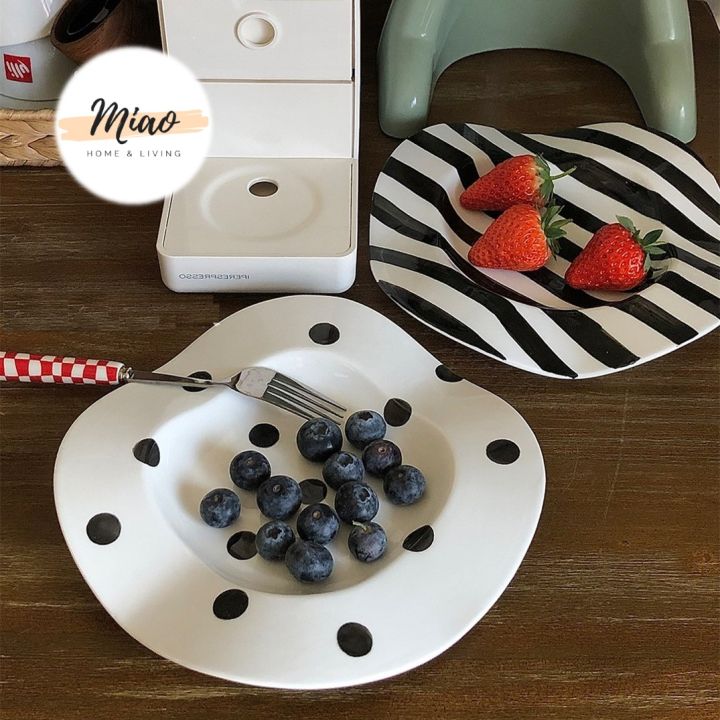 Ceramic Plate Black White Irregular Shape Ceramic Plate Desert Dinner ...