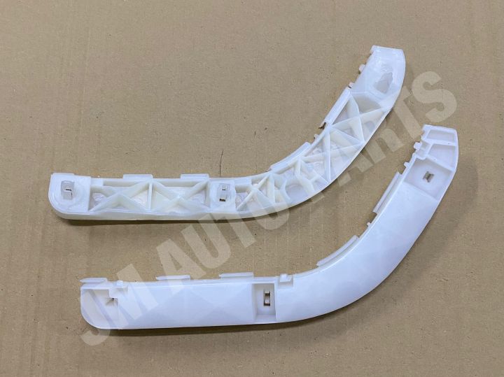 Toyota Innova 2005 - 2011 Front Bumper Bracket / Support / Retainer ...