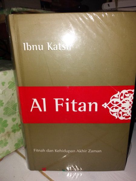 Buku Al Fitan : Fitnah dan Kehidupan Akhir Zaman | Lazada Indonesia