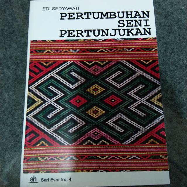 BUKU PERTUMBUHAN SENI PERTUNJUKAN - EDI SEDYAWATI | Lazada Indonesia