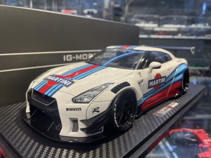IGNITION MODEL 1/18 LB-WORKS NISSAN GT-R R35 TYPE 2 WHITE BLUE RED ...