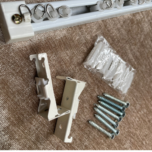 Thanh Ray Treo Rèm – Ray Trượt Treo Rèm ( Đầy Đủ Phụ Kiện Ke Tường , Ke ...