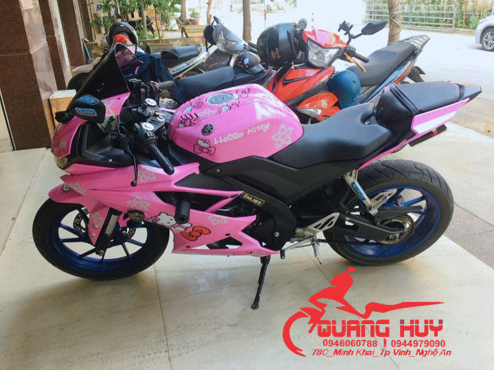 Tem trùm xe máy Tem trùm YAMAHA R15 V3 hello kitty HỒNG- tem xe máy r15 ...