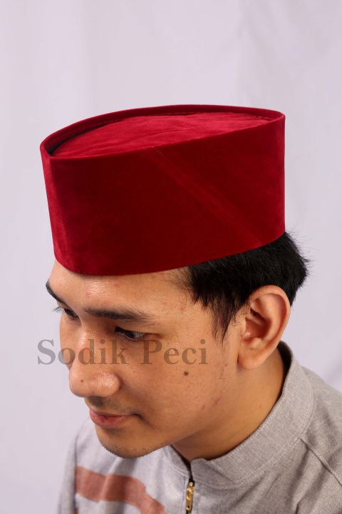 Peci Kopiah Songkok Nasional Bahan Beludru Merah Polos Tinggi 9 cm ...