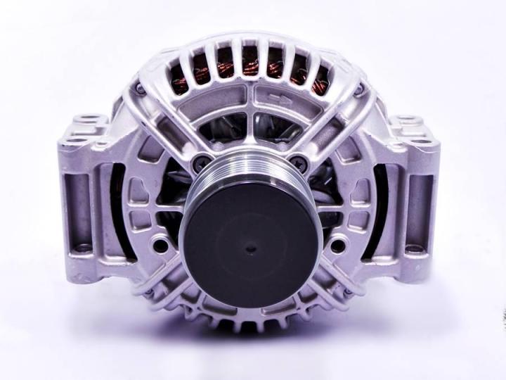 Mercedes W211 alternator oem | Lazada