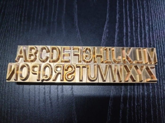 [1 PAKET] Paket Stempel Ban Listrik Angka atau Huruf Mobil Motor Truck ...