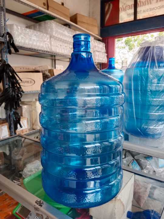 Galon Pet warna biru kw ukuran 19 liter galon air minum isi ulang ...