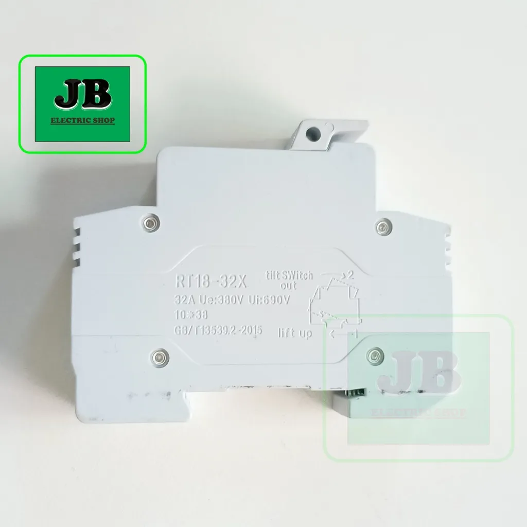 PNC ฟิวส์คอนโทรล พร้อมลูกฟิวส์ (1P) RT18 - 32X 10 x 38 ขนาด 4A / 6A ขาย 1 ชุด / 1 กล่อง 10 ชุด ...