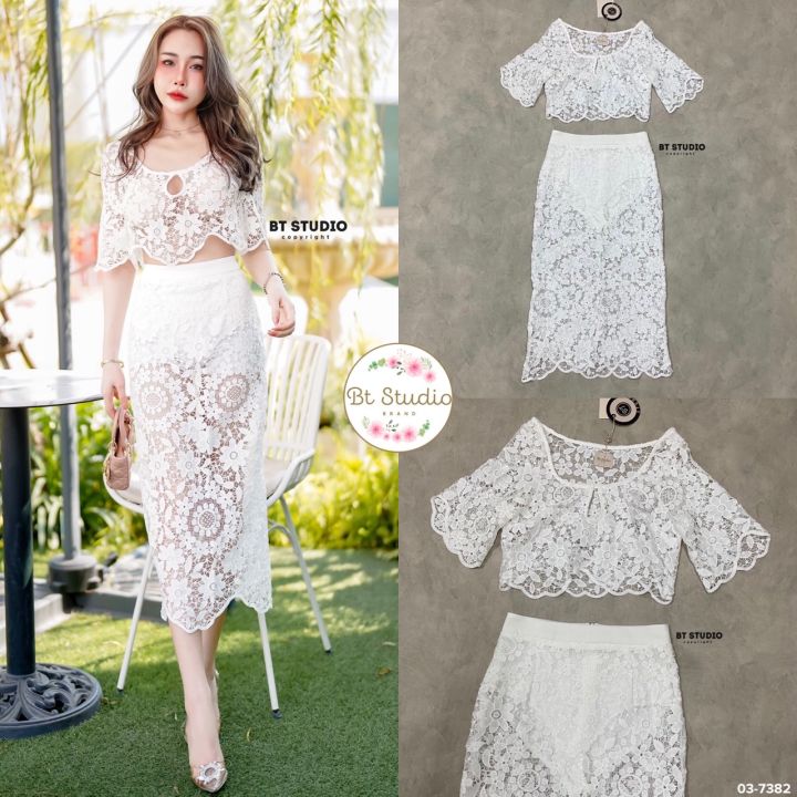 งานป้าย BT-Studio set 2ชิ้นเสื้อแขนสั้นลูกไม้ งานลูกไม้ตามลายงานวางพื้น ปลายชายและปลายแขนตัดปลาย ...