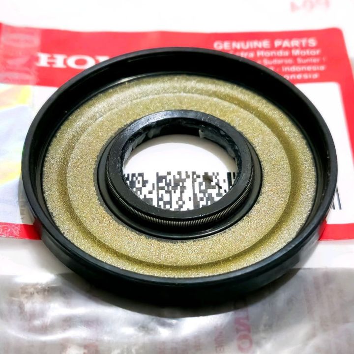 Pulley side oil seal for Beat FI V1, V2, V3, Carb, Zoomer X, Scoopy FI | Lazada PH