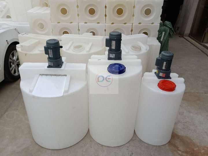 100/200/300/500 liters imported PE plastic barrel with motor circular ...