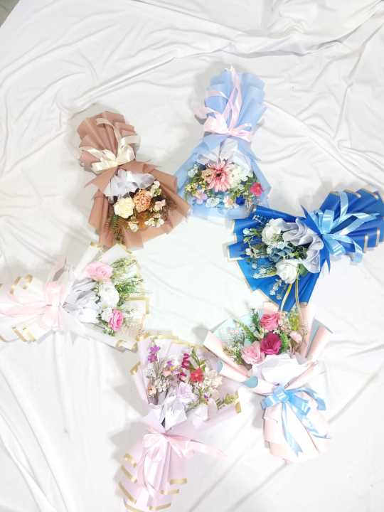 [FREE UCAPAN] BUKET BUNGA WISUDA / ULTAH / NIKAHAN | Lazada Indonesia