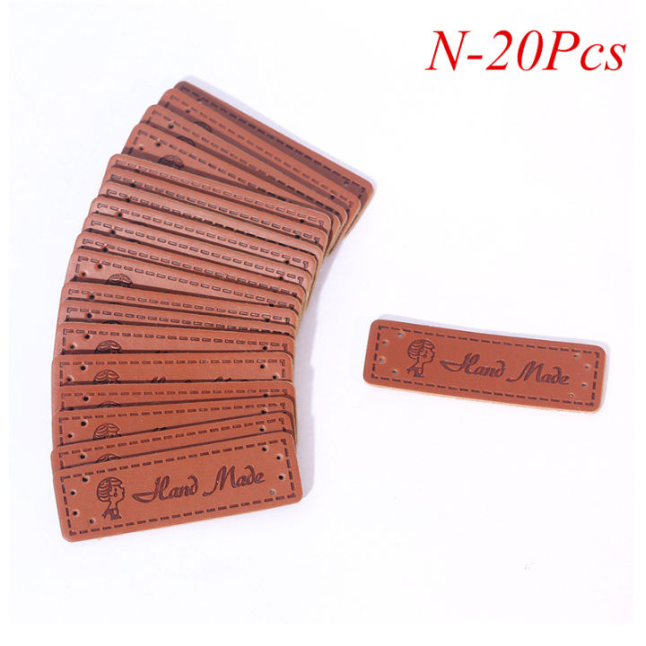 Nuoke แท็กอุปกรณ์เสื้อผ้า20ชิ้น,ป้ายการ์ตูนฉลากหนัง PU หมวกแฮนด์เมด DIY แท็กเย็บสำหรับเสื้อผ้า ...