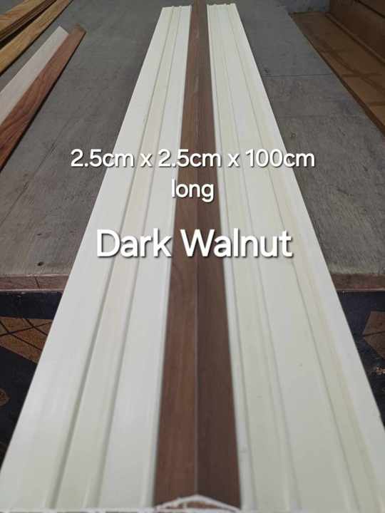 WPC Corner Angle Trim For WPC Fluted Wall Panel Size 2.5cm x 2.5cm x ...