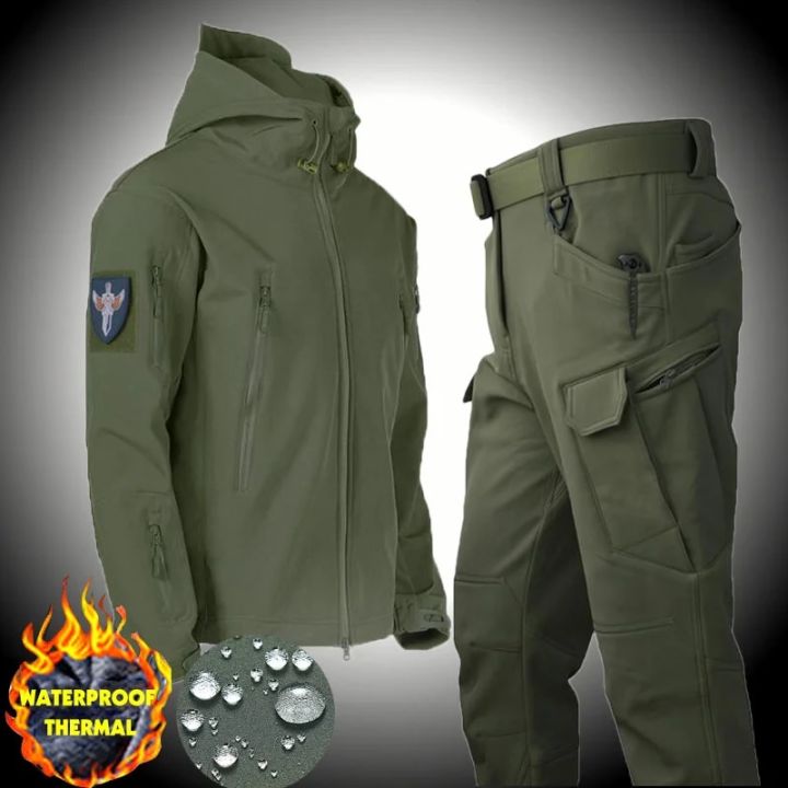 【COOL】 Softshell Fleece Tactical Tracksuit Men Jacket Waterproof Men ...