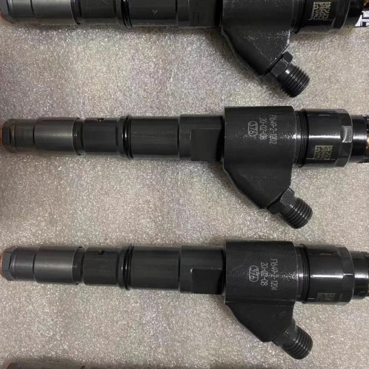 Excavator parts Volvo EC210B fuel injector Deutz D6E engine Bosch fuel ...
