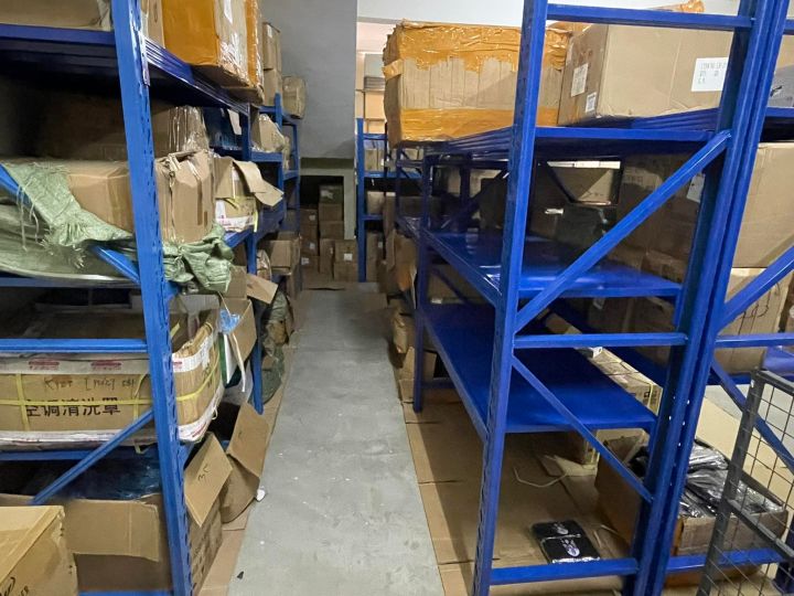 WAREHOUSE RACK / STORAGE FACILITIES FACTORY STORE RACKING SYSTEM ...