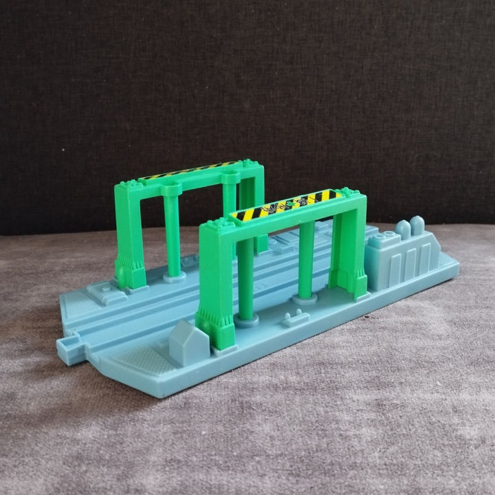 Preloved Tomy J-07 Train Wash Plarail Japan train track rail PER PIECE ...