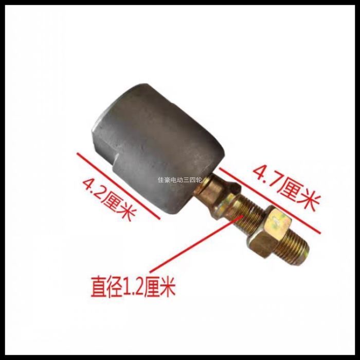 Electric three-wheeled vehicle steering machine pull hammer through the ...