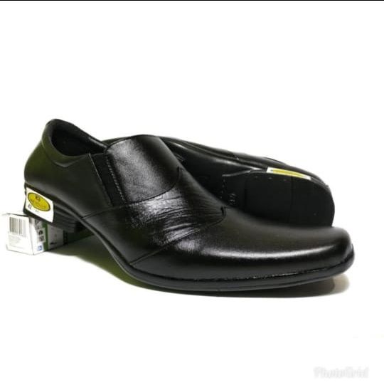 Sepatu Pantofel Pria Bahan Kulit / Sepatu Panfofel Pria Kulit Murah ...