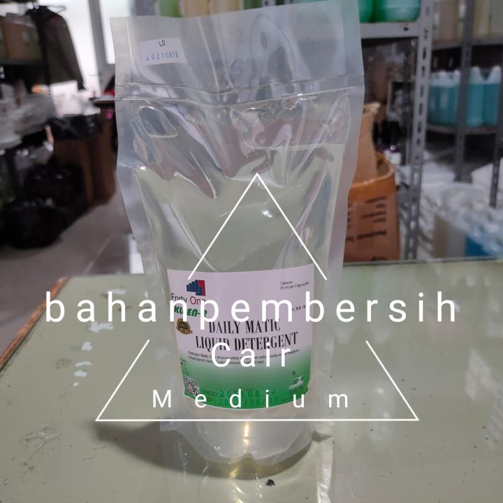 Deterjen Cair Laundry Sehari-hari Daily Matic Liquid Detergent 1 ...