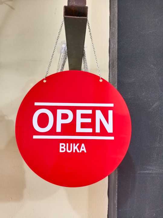 Acrylic Signage Open Close (Bulat Merah)/Akrilik Open Close | Lazada ...