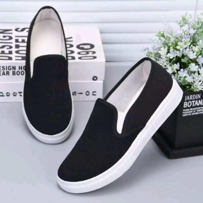sepatu wanita terbaru sepatu slip on wanita sepatu santai | Lazada ...