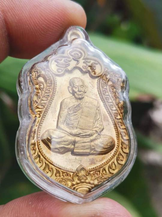 หลวงพ่อพัฒน์ พระเก่า 8รอบ เจริญพรบน 2482 ไตรมาส61 ไตรมาส 63 พระแท้ 100% ...