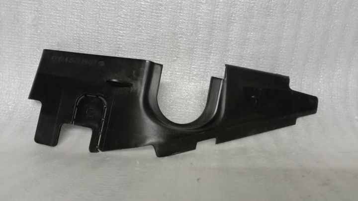 MERCEDES-BENZ W124 HEAD LAMP SIDE COVER (ORIGINAL) LEFT | Lazada