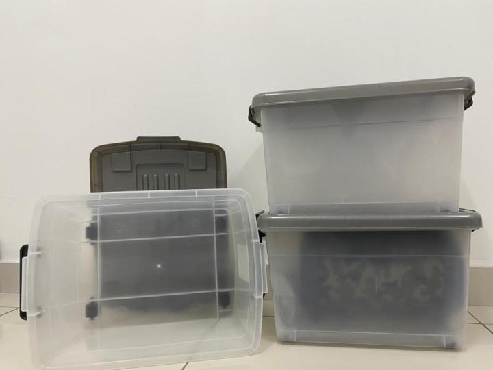 Semi Transparent Plastic Storage Box 25L Big Capacity Stackable Storage ...