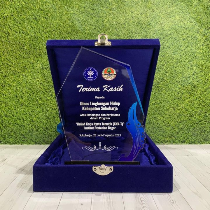 Plakat Akrilik / Piagram Akrilik / Trophy Akrilik Custom | Lazada Indonesia