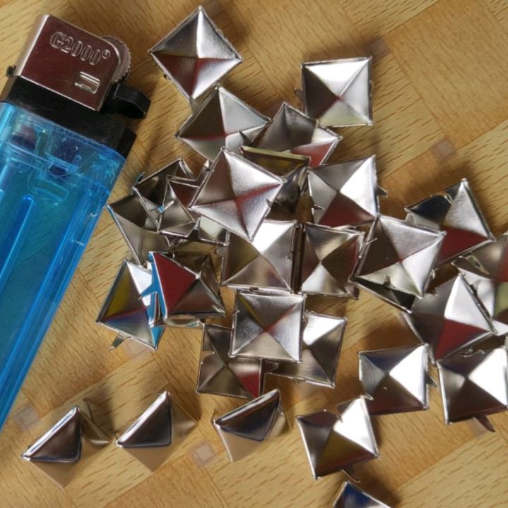 stud spike pyramid 12mm/10mm/8mm isi 1gross 144pcs | Lazada Indonesia