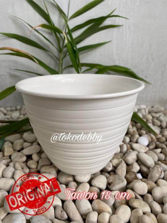 Pot Bunga dan Tanaman Plastik Putih Tawon 18 cm | Lazada Indonesia