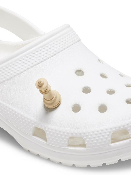 CROCS Jibbitz 3D Chess Piece ตัวติดรองเท้า | Lazada.co.th