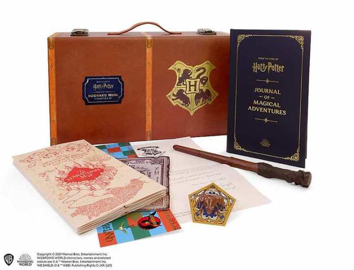 [original] Harry Potter: Hogwarts trunk Collectible set 9780762474738 ...