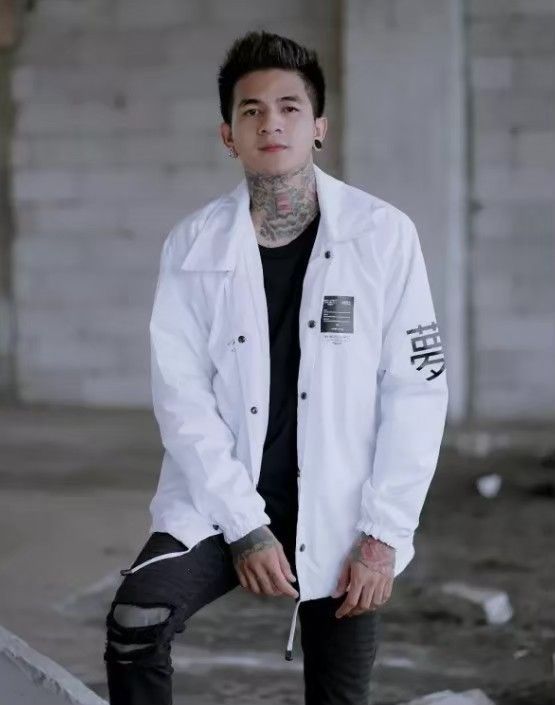 JAKET COACH PROJEK PUTIH MOTHBLESS - JAKET COACH CASUAL PRIA - COACH ... JAKET COACH PROJEK PUTIH MOTHBLESS - JAKET COACH CASUAL PRIA - COACH ...