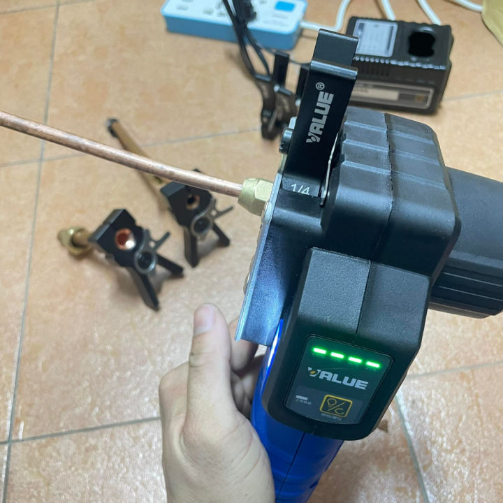 HAND PORTABLE MACHINE VALUE AUTOMATIC FLARING TOOL MACHINE Cordless ...