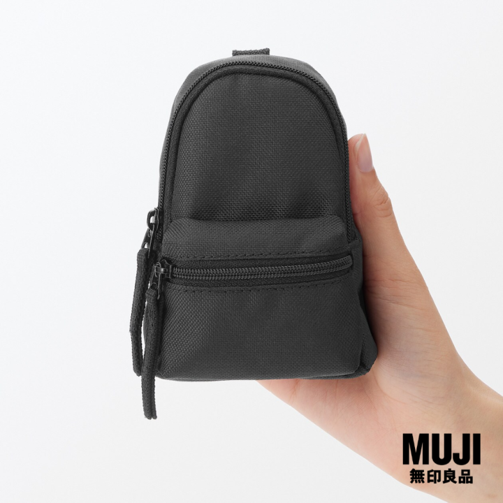 มูจิ กระเป๋าเป้ผ้ากันละอองน้ำมินิ (สำหรับห้อยกระเป๋า) - MUJI Mini ...