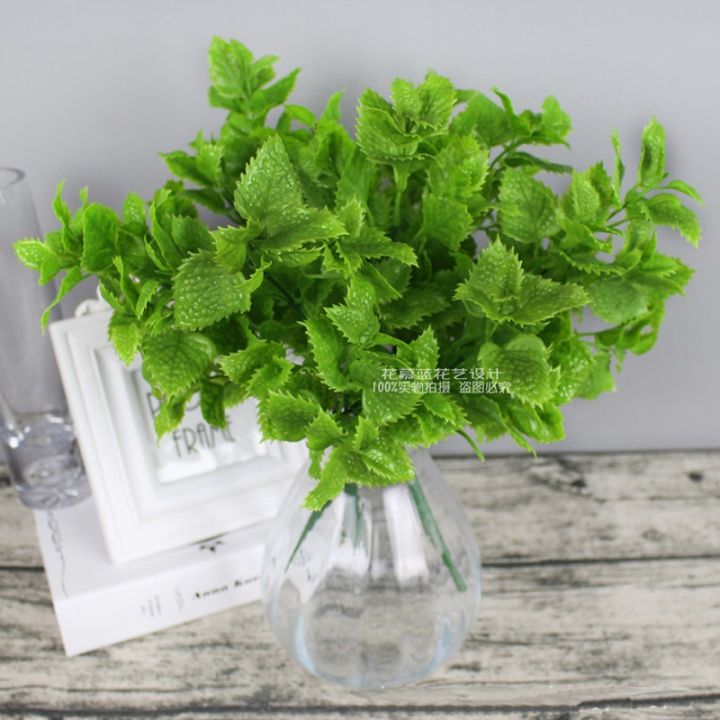 Artificial Plastic Kalabo Leaves Suitable for Home Decoration and ...