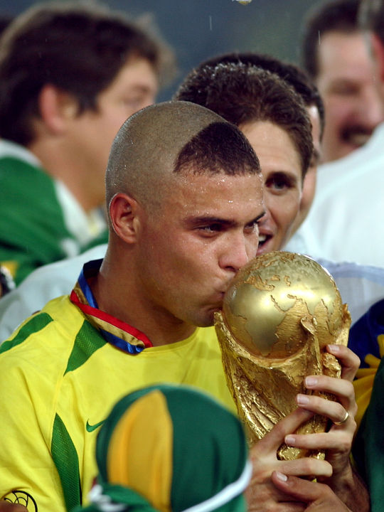 โปสเตอร์ Ronaldo R9 โรนัลโด Poster โปสเตอร์ฟุตบอล โปสเตอร์ขนาดใหญ่ ตก ...