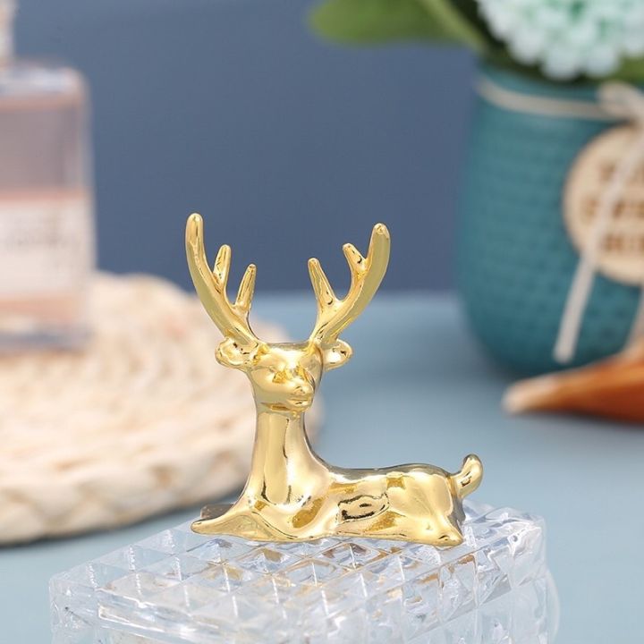AA-012 โมเดลกวางเหล็กสีทอง วัสดุเหล็กดัดสีทอง วางประดับตกแต่ง สวยหรู ...