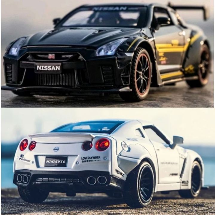 Diecast Mobil Nissan GTR R35 Recing Skala 1:32 Miniatur Mobil Mobilan ...