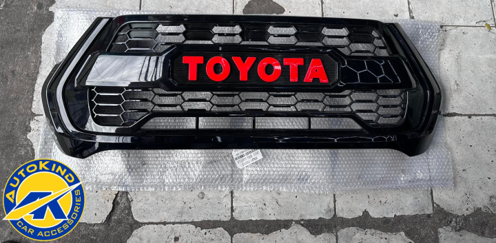 Toyota hilux revo Front Grill 2021 Glosy black | Lazada PH