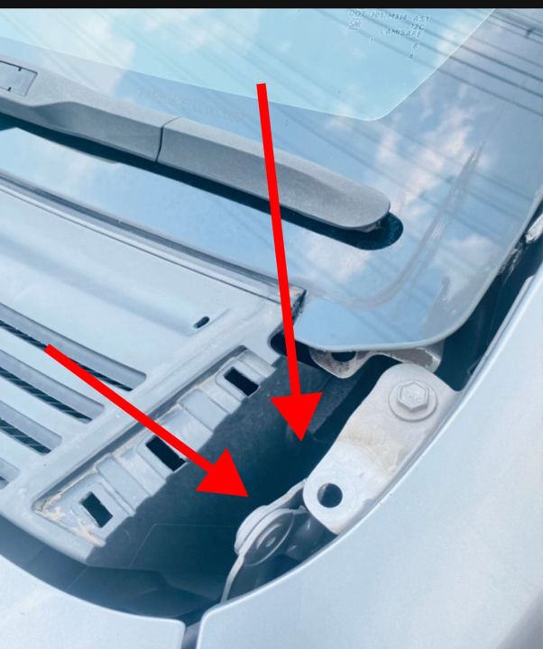 ORIGINAL PERODUA ARUZ (2019-2021) FRONT WIPER PANEL SIDE SEAL / FENDER ...