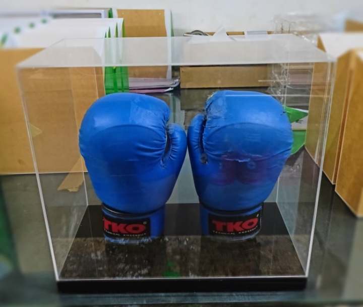Custom Acrylic Boxing Gloves Display Case Stand Holder with Black Base ...