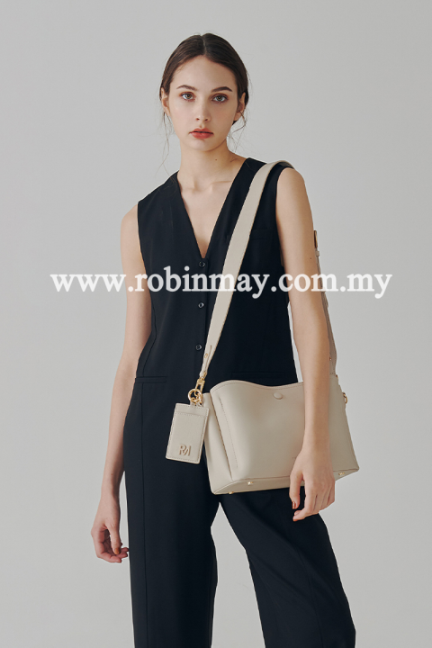 ROBINMAY - 泡芙夹心斜背包（L） | Lazada