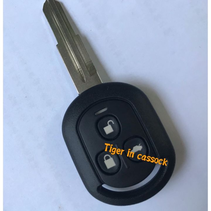 Updating accurate CHEVROLET 3 buttons straight-handle remote key casing ...