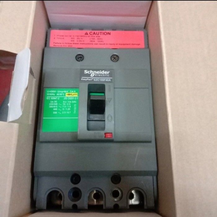 Alat Listrik Schneider MCCB EZC 100F 3P Schneider Original | Lazada ...
