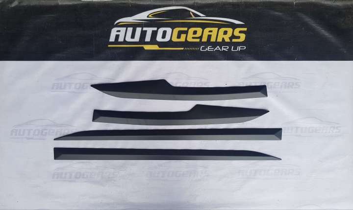 Mitsubishi Xpander Cross (2020 - 2024) Door Side Moulding w/o Logo ...